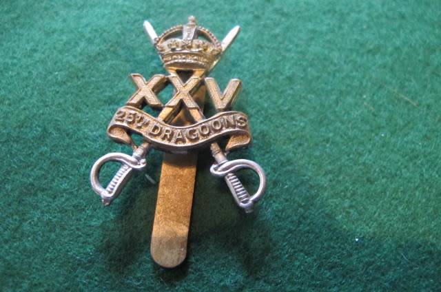 International Badges & Insignia - Great Britain - The 25th Dragoons Cap ...